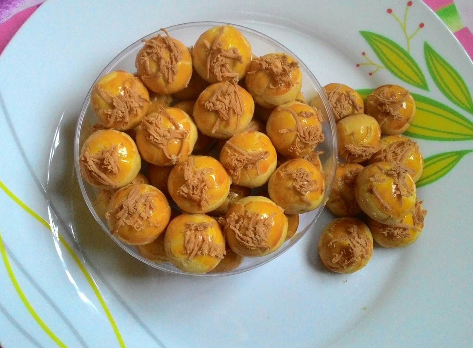 KUE KERING JOGJA DAN KUE LEBARAN