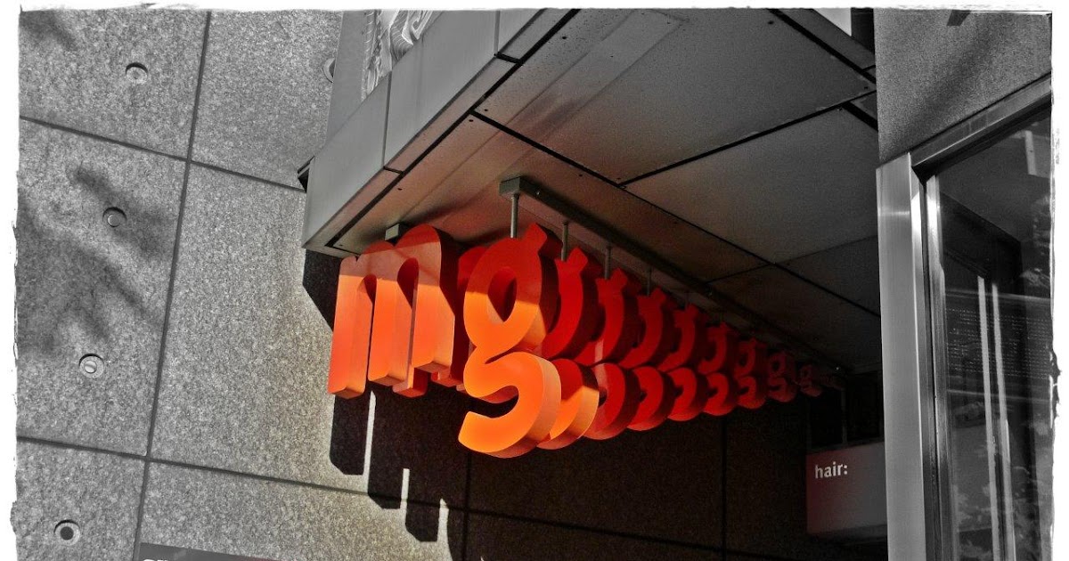 bigheadtaco.com: Cool 3-D Letter Storefront Signage in Tokyo