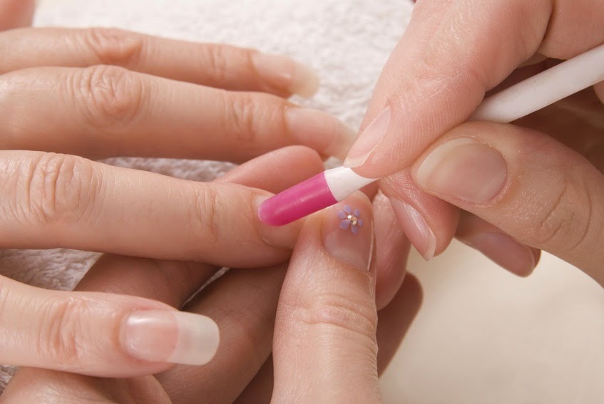 THE BASICS: CUTICLE CARE