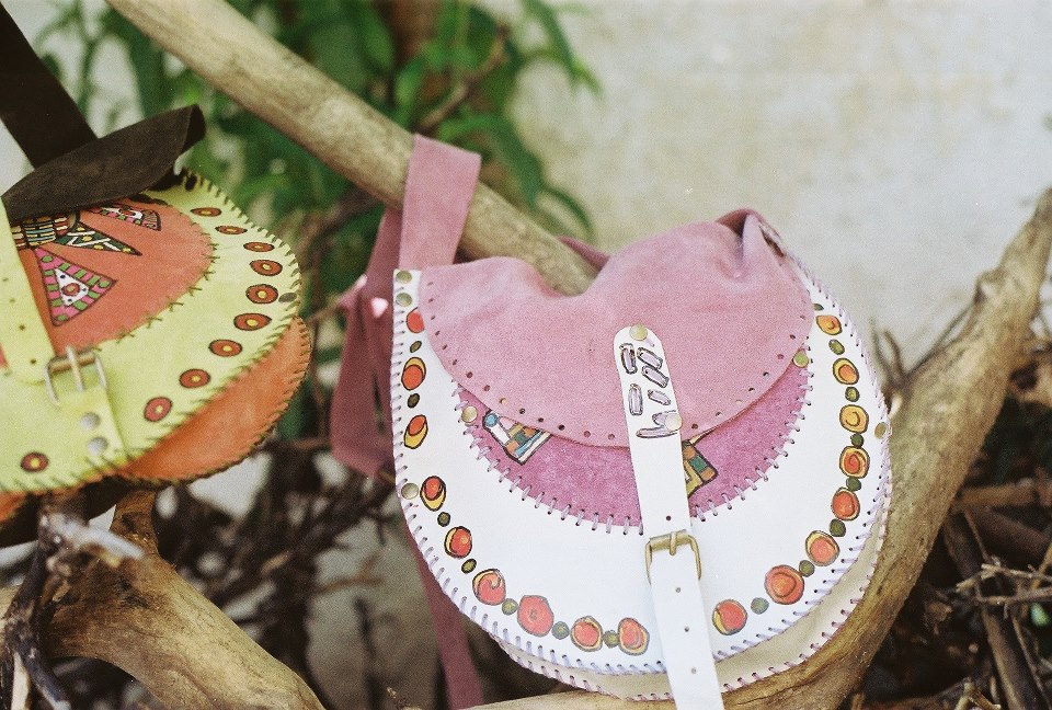 UDAIC: ARTESANIAS EN CUERO