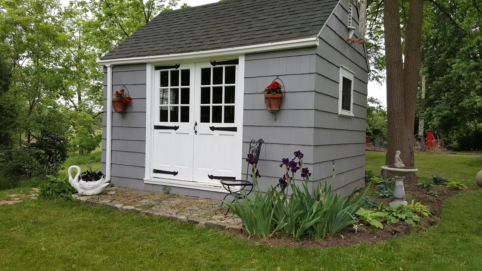 Gear Acres at Top of the Hill: Blueberries in the Landscape