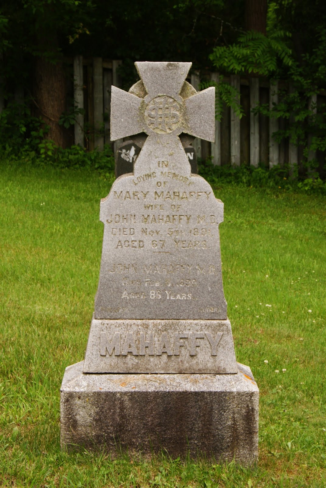 The Jolly Taphophile (Graveyard Junkie): Lloydtown Anglican Cemetery ...
