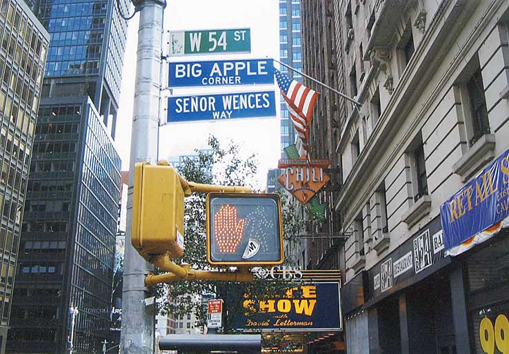 O BRASIL AQUI: Por que '' The Big Apple"?