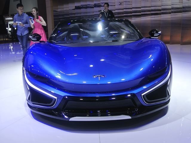 Últimas Tendencias: El Qiantu K50 tiene un techo de paneles solares y ...