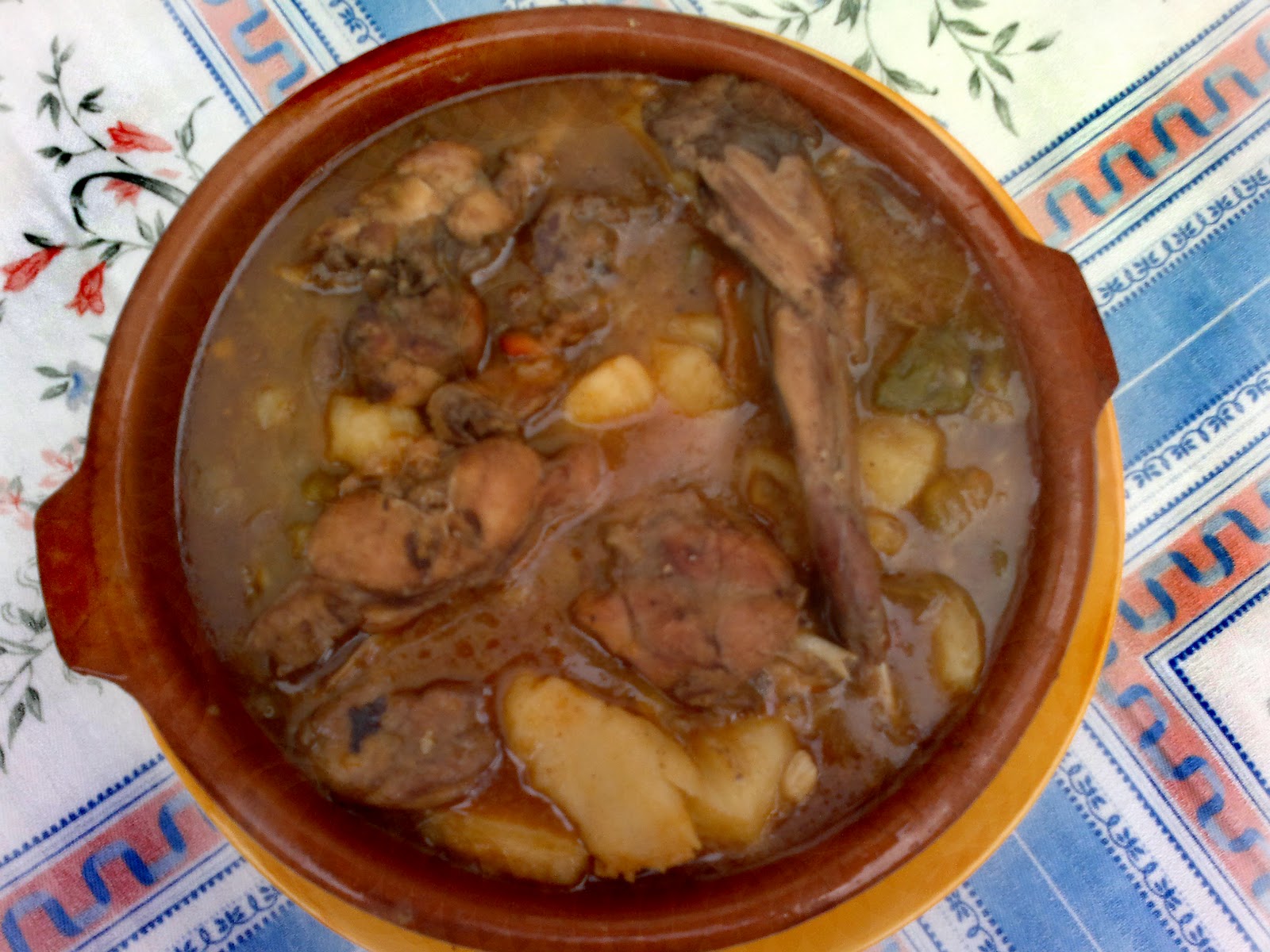 La Cocina de la Clari: CONEJO CON PATATAS