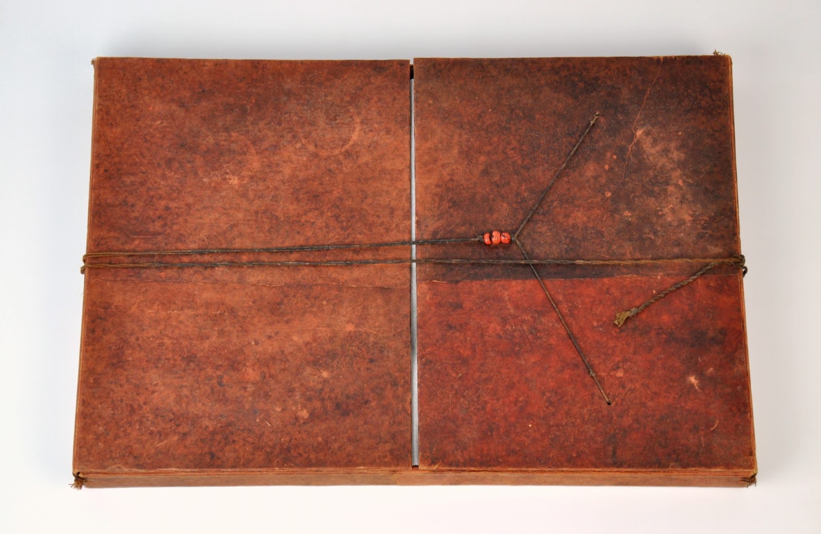 SELECT MODERN: Gregory Colbert, Ashes and Snow Selected Works: 1992–2005