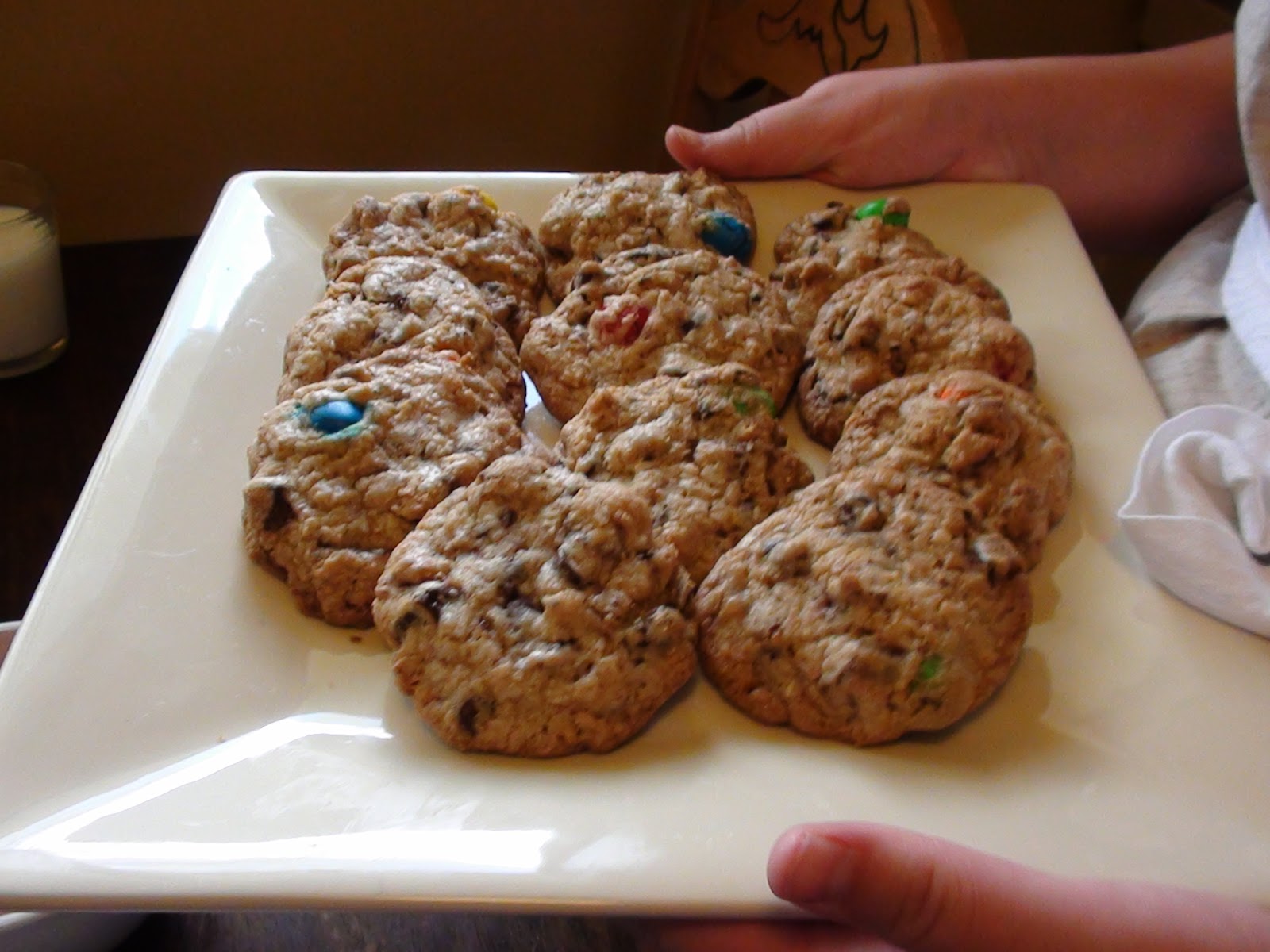 zsuzsa is in the kitchen: LIV’S CRAZY COOKIES!