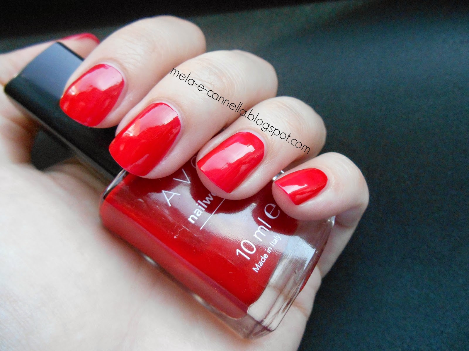 mela-e-cannella: Avon nailwear pro+ nail enamel - Real Red