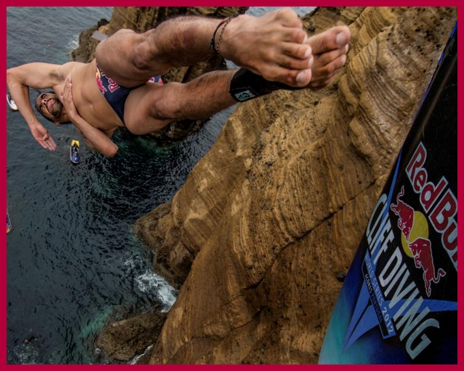 RED BULL CLIFF DIVING 2012: MERGULHO ATERRORIZANTE DO PENHASCO NOS ...
