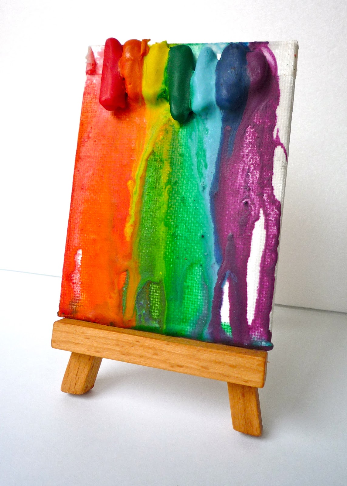 jojoebi designs: Melted Crayon Art