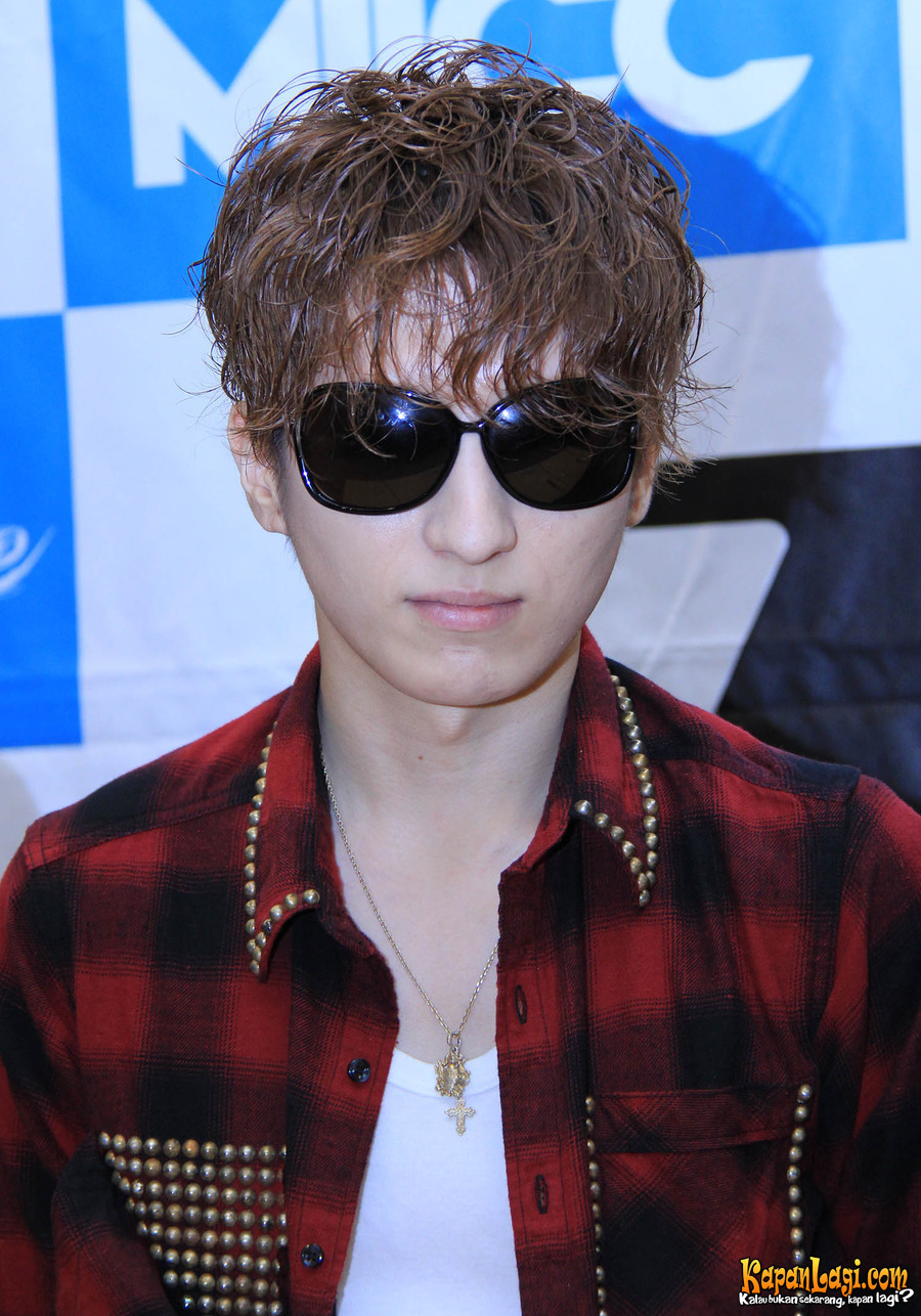 小龍女の Fan Girl 世界: Alice Nine @ Jakarta Conference JRock Evolution 2012