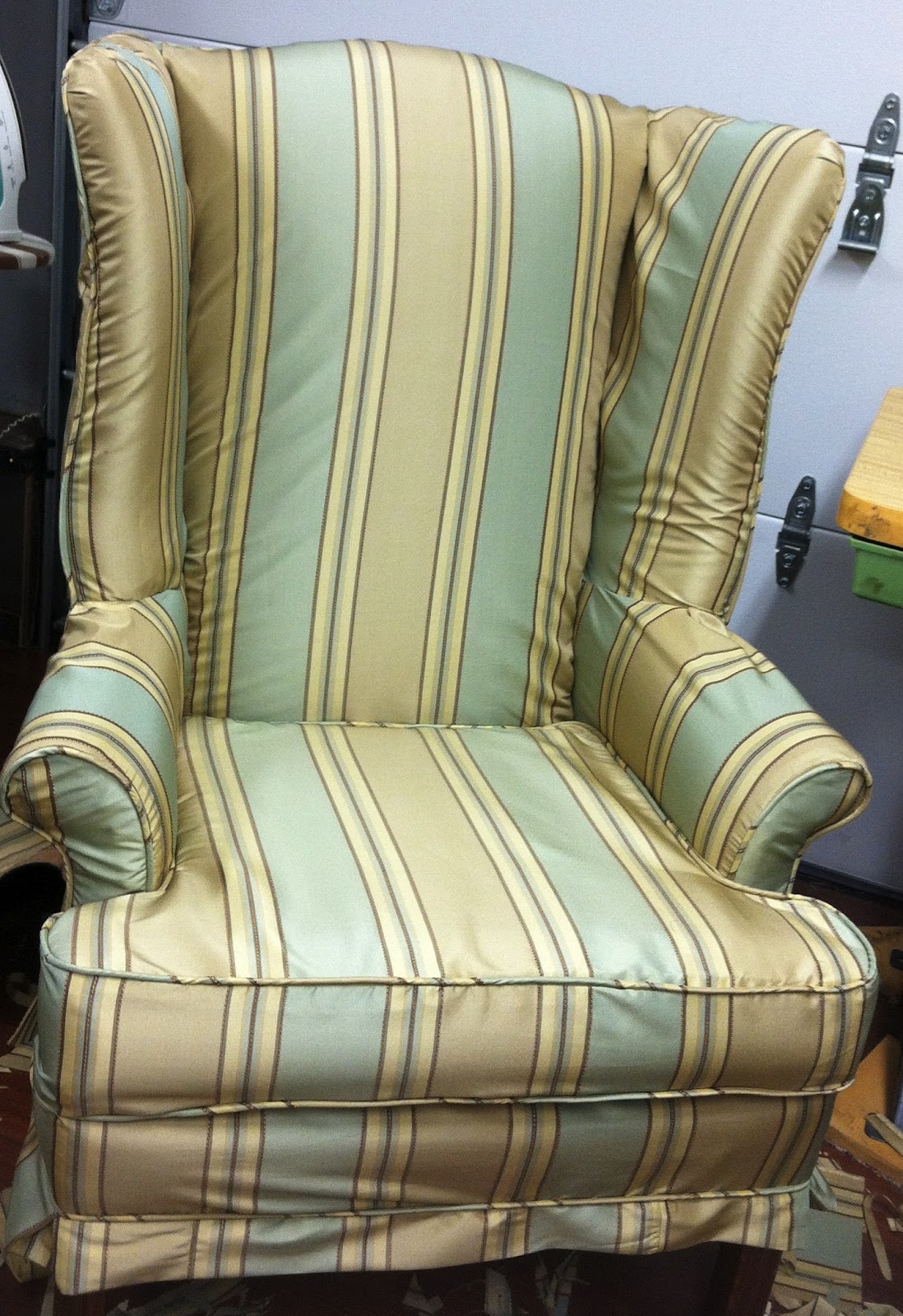 The Drapery Lady: Wing Chair Slipcover Instruction