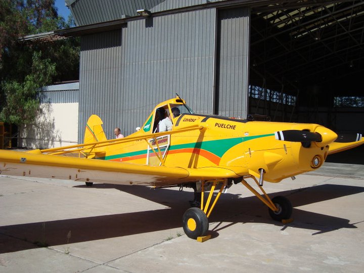 FAdeA y LAVIASA firmaron el contrato para la fabricación de EL Puelche.