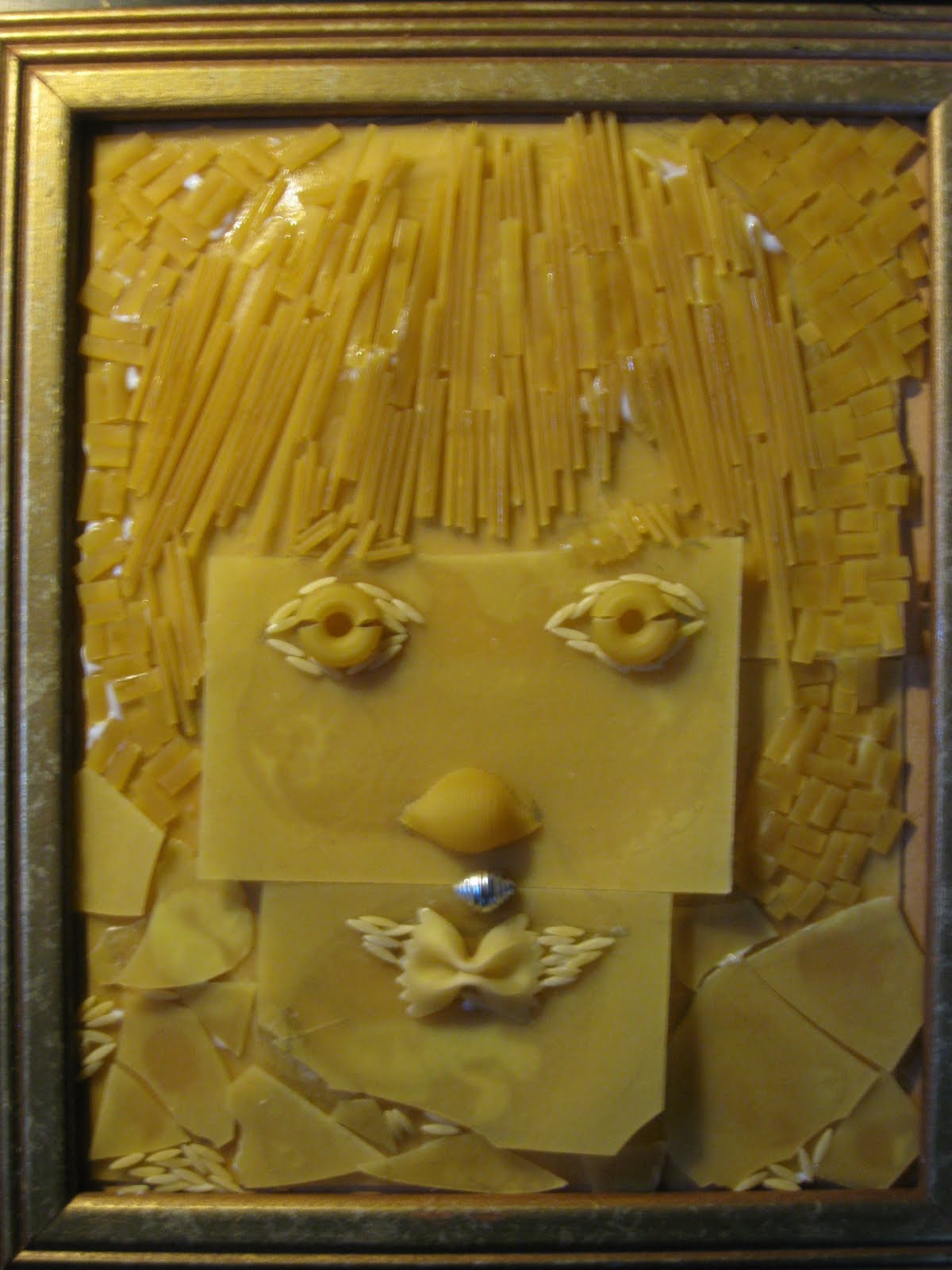 Scotty Likey: Crafternoons: Pasta Portrait
