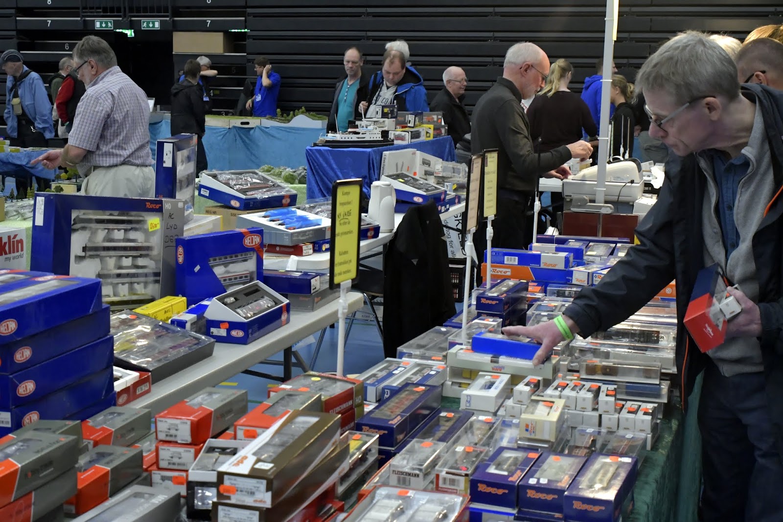 Dansk H0 - Modul Samkørsel.: Lørdag i Kjellerup.