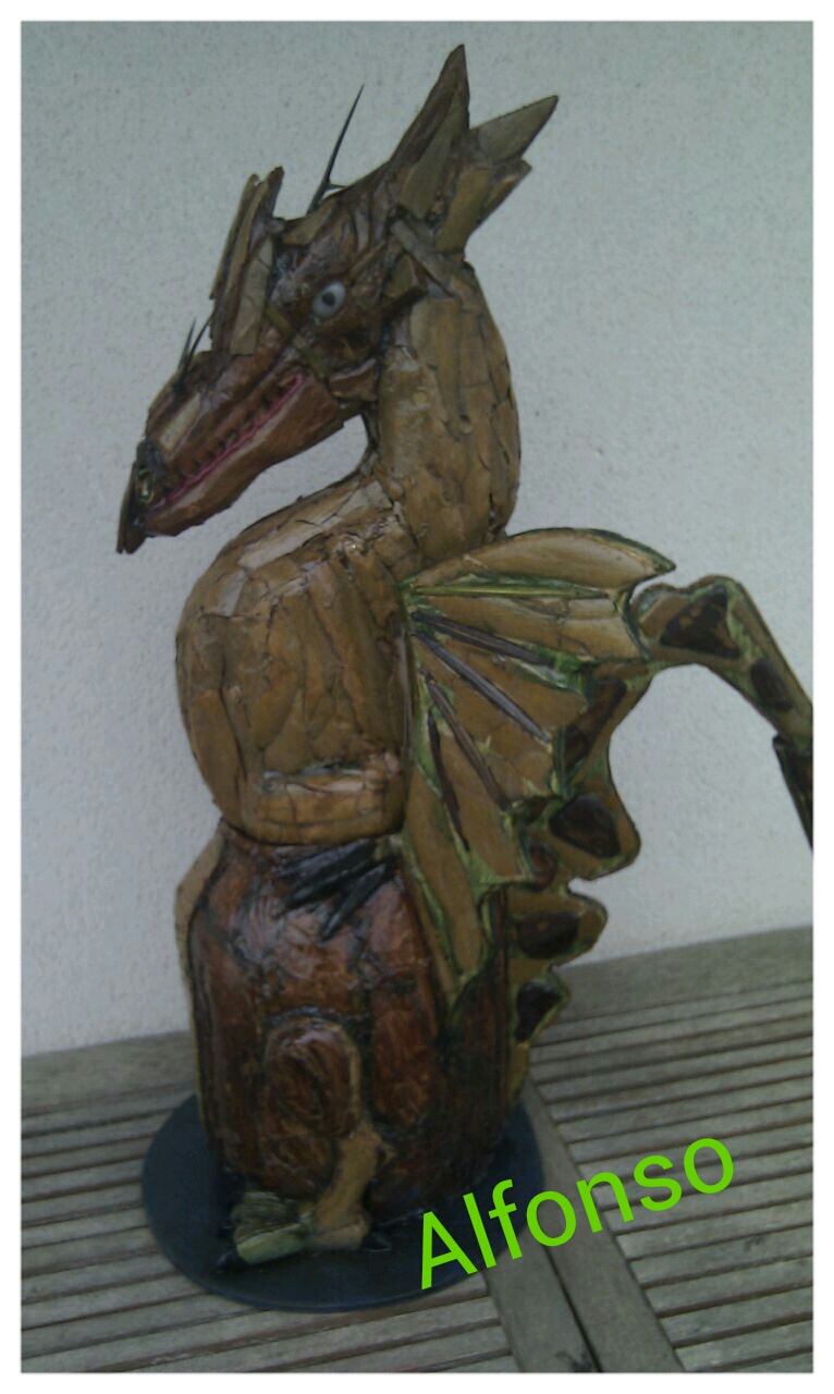 ART-DETALL Y EL CLUB DELS ARTISTES: EL ARTE DE ESCULPIR MADERA