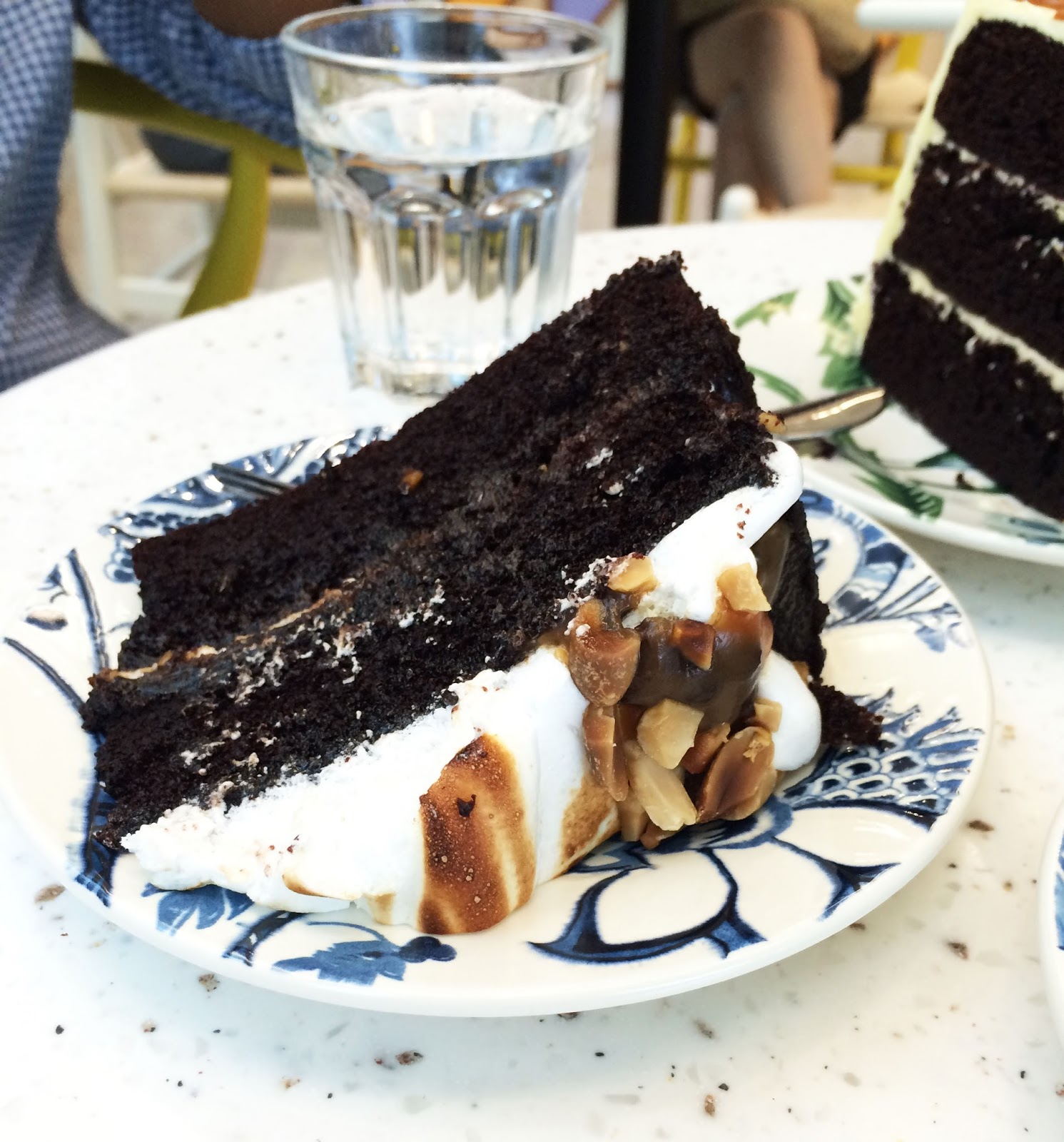 Gliding Fingers: Cake Jalan Tiung, Naza TTDI Seksyen 13