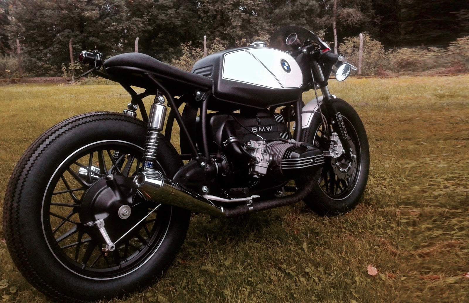R65 - Inazuma café racer