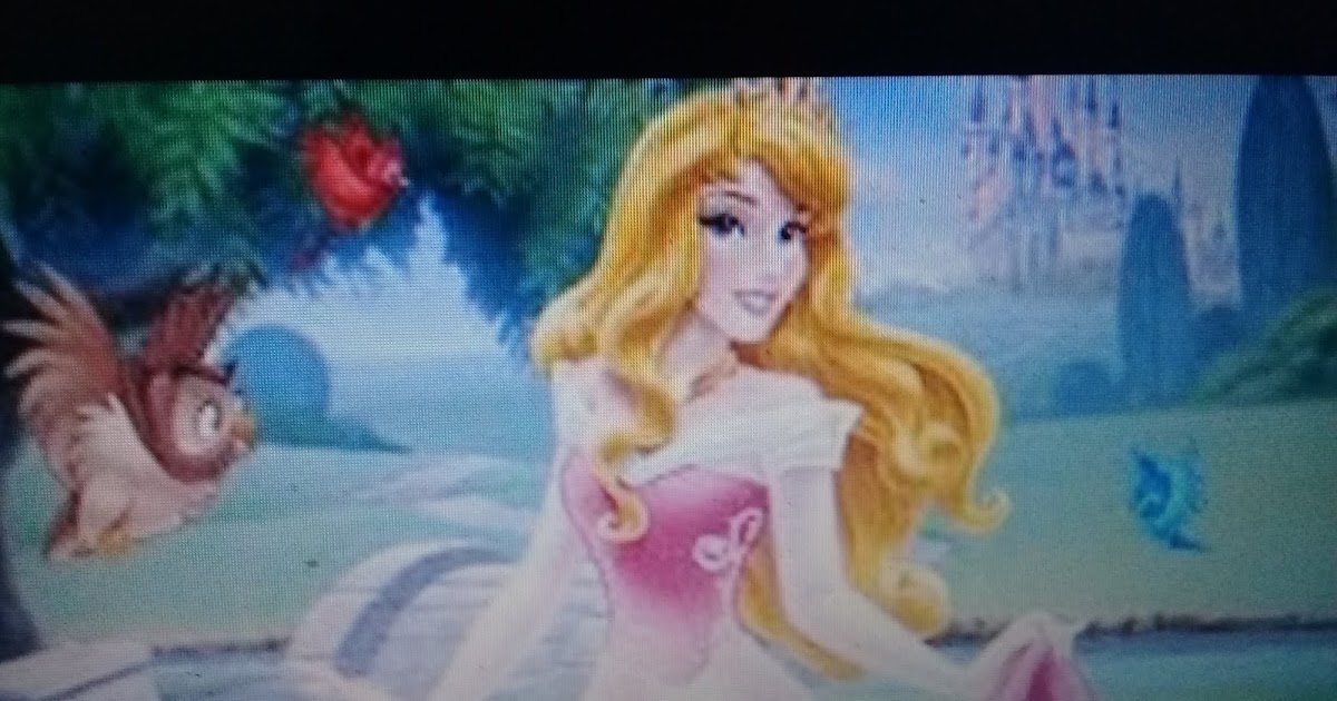 "Red Rose Haired Princess"(Putri Rose Berambut Merah)