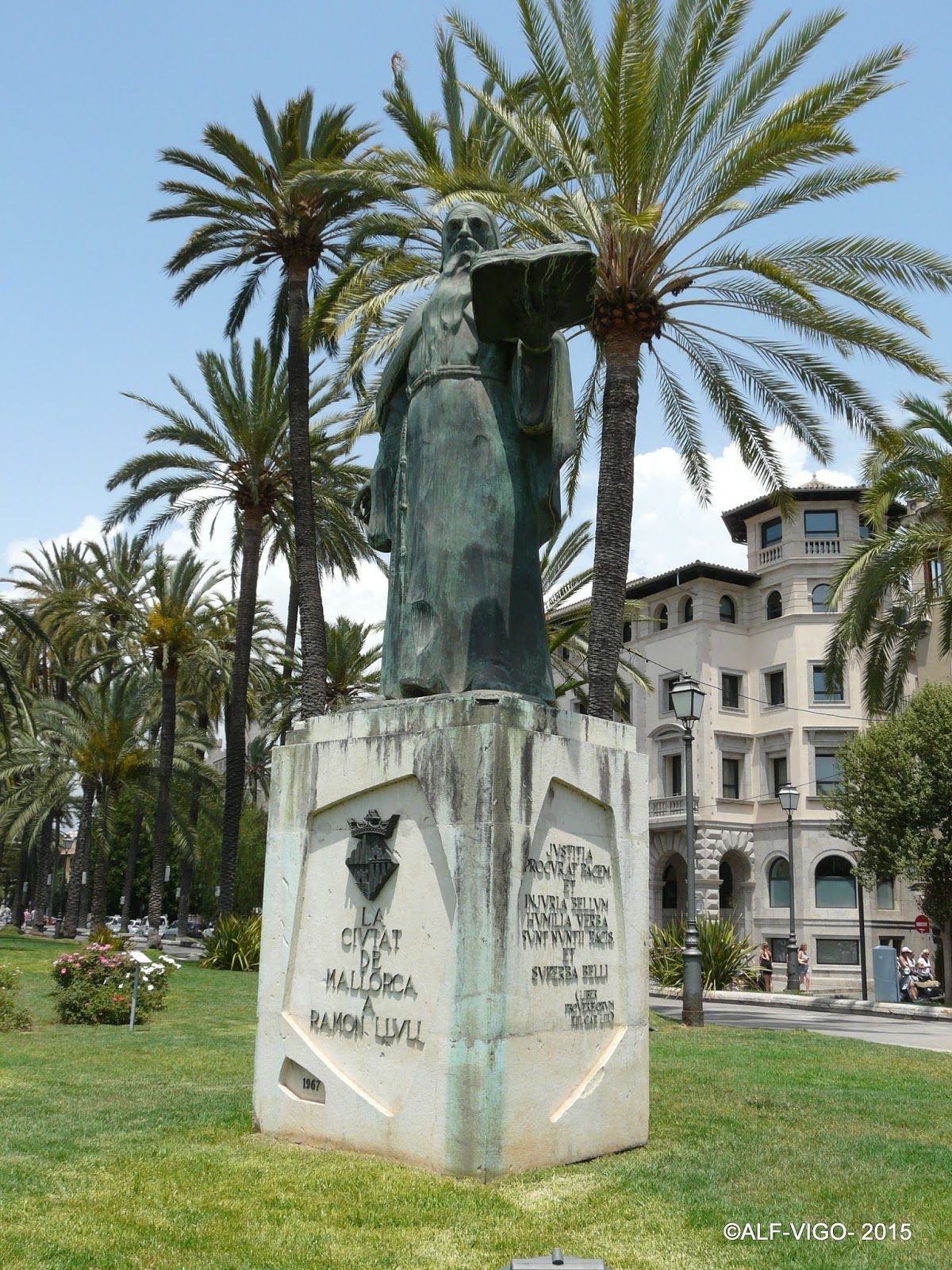 ALF ESCULTURAS Y MONUMENTOS: "RAMÓN LLULL"