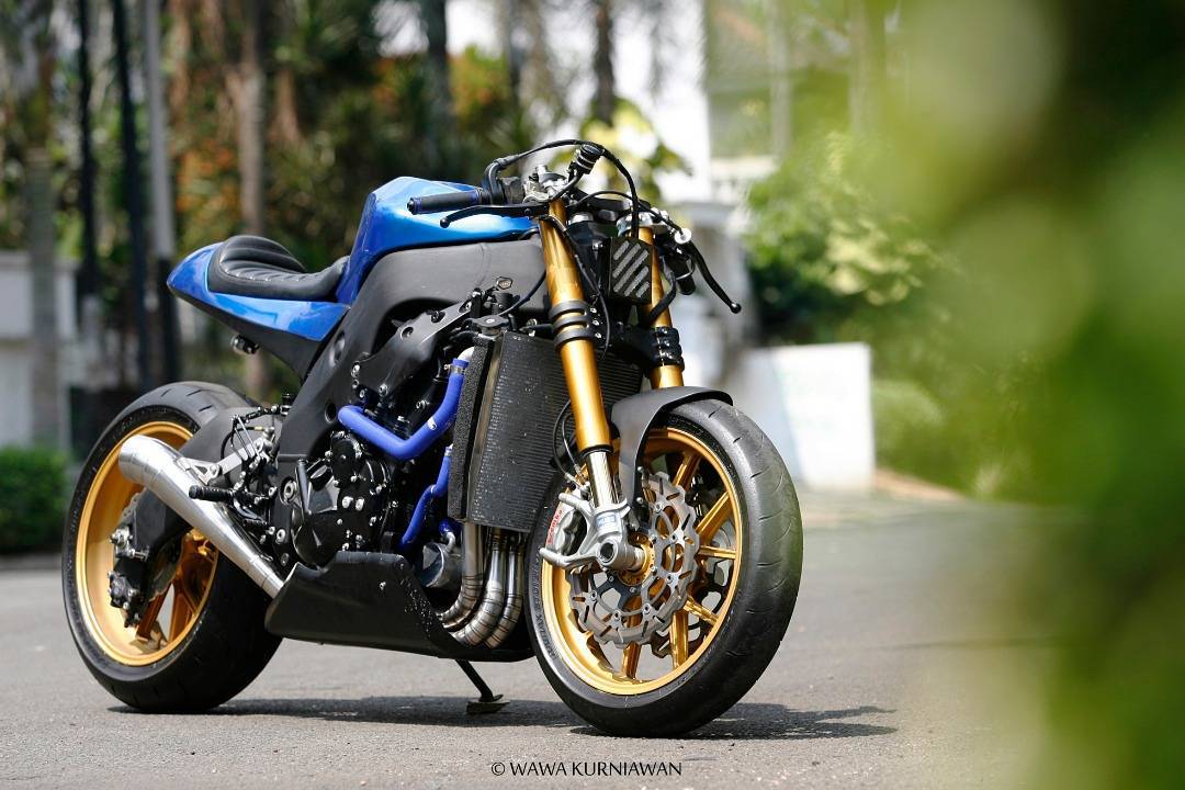 Zx10 Caferacer - RocketGarage - Cafe Racer Magazine