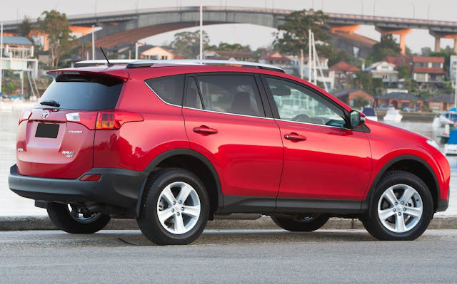 Nova RAV4 2014 chega ao Brasil até o meio do ano
