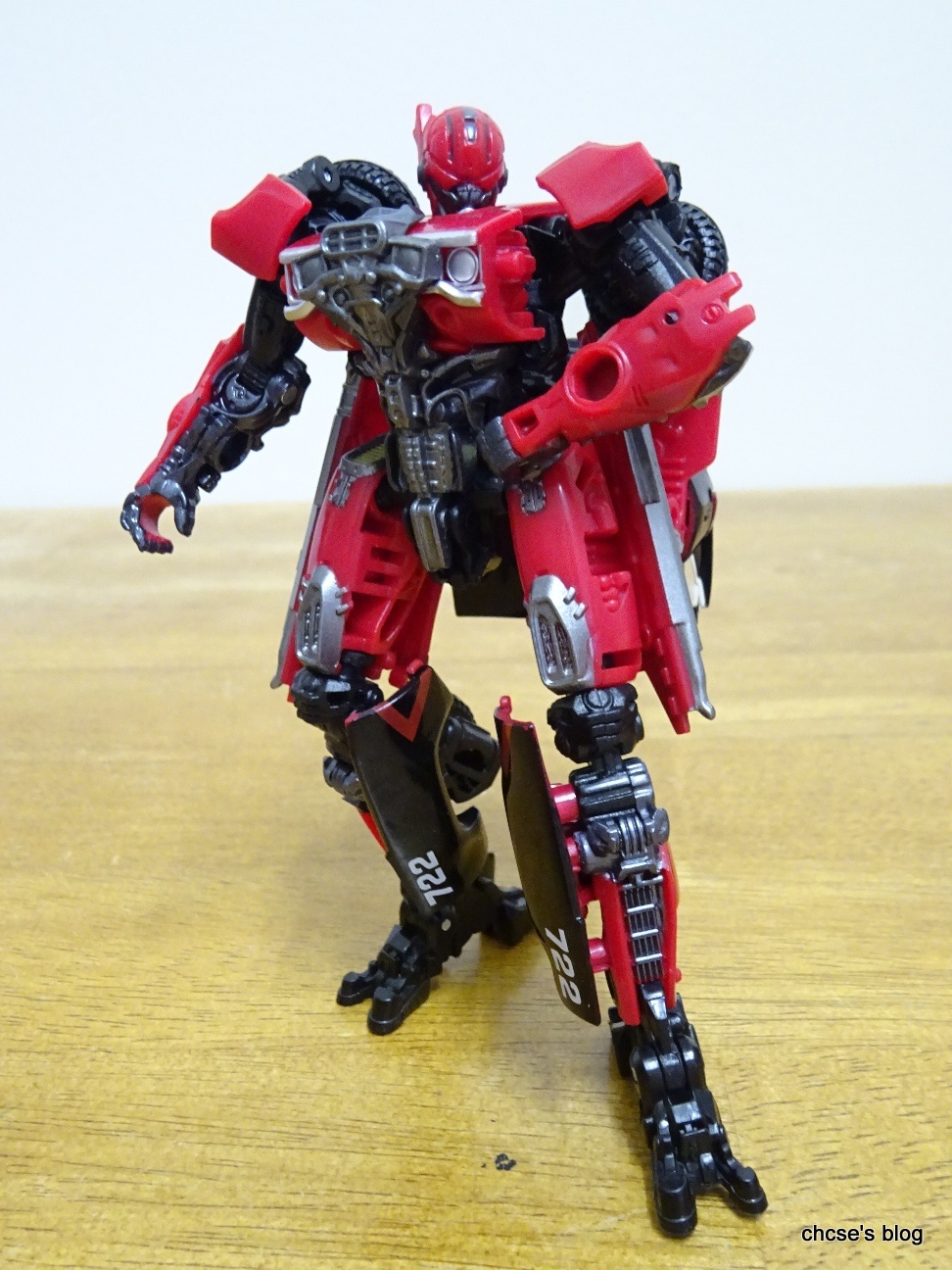 ChCse's blog: Toy Review: Transformers Generations Studio Series ...