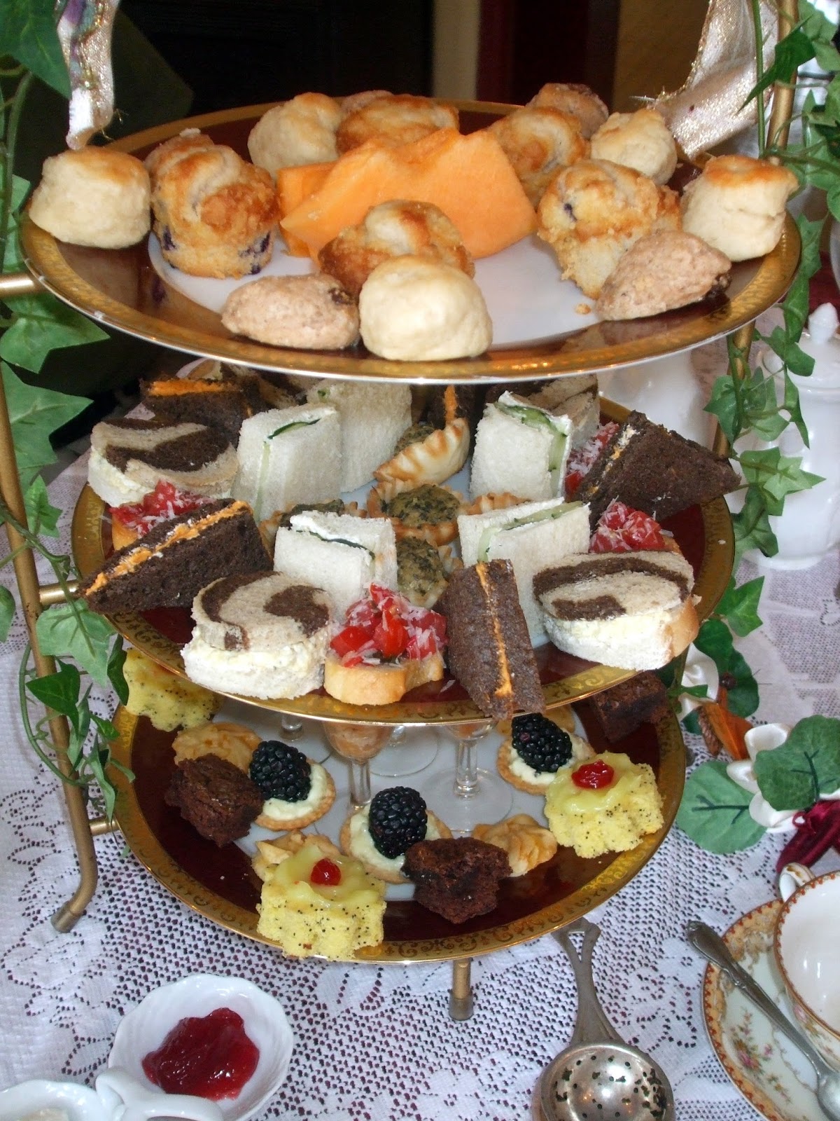 Rosemary's Sampler: Sereni-Tea Victorian Tea Room, MD