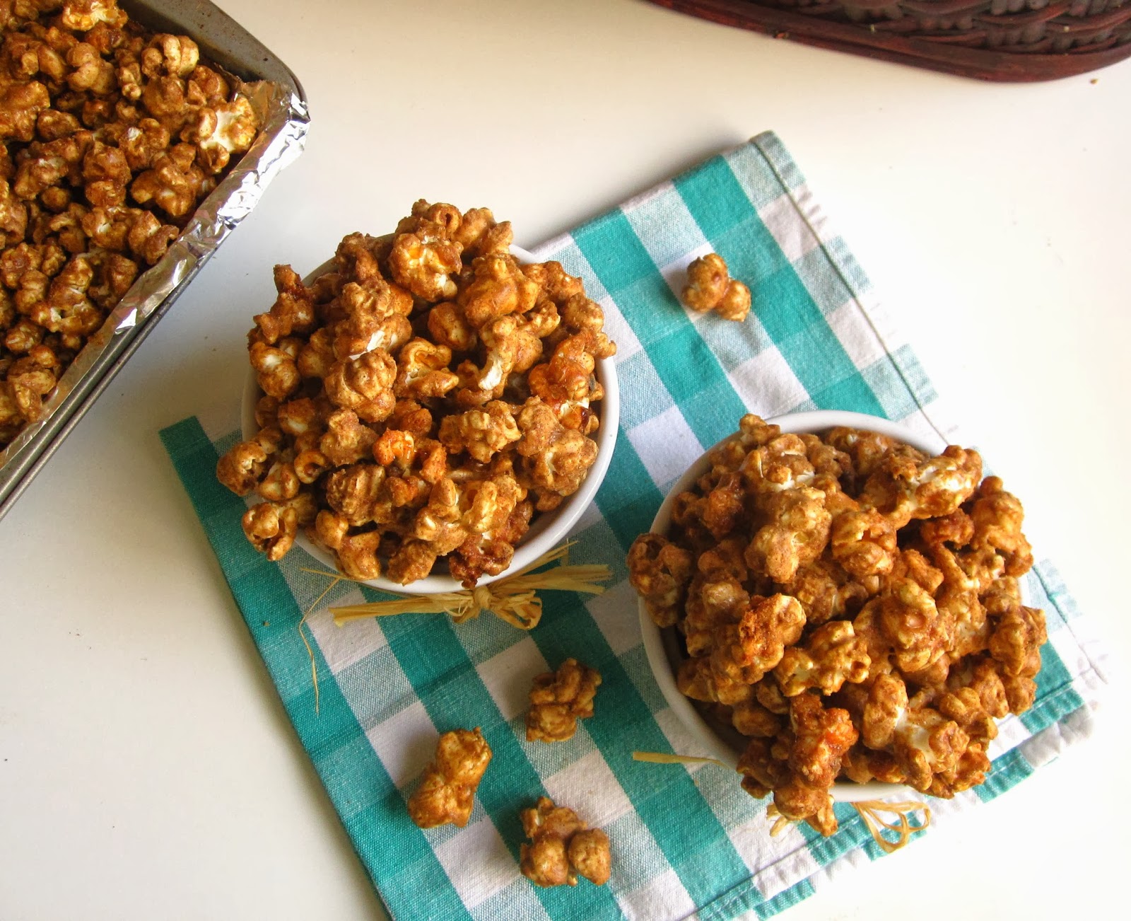 Homemade Caramel Popcorn - The Lindsay Ann