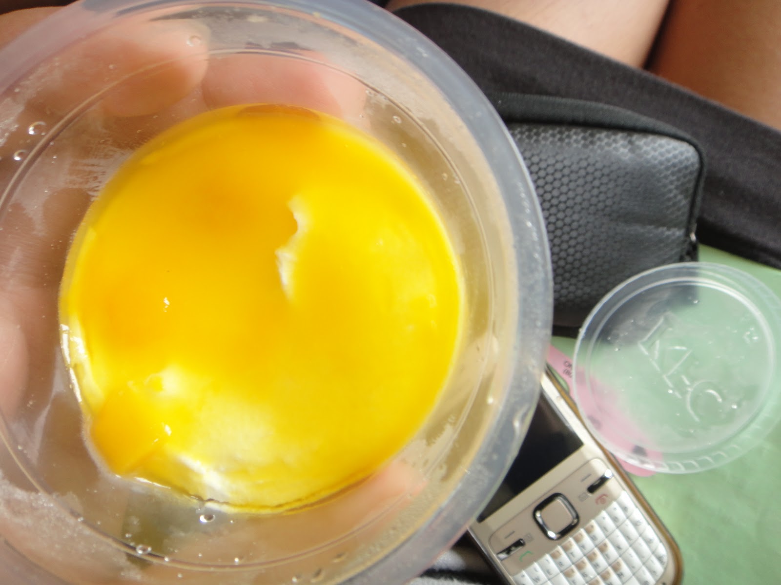 Everyday Food Bites: KFC Tiramisu & Mango Cheesecake