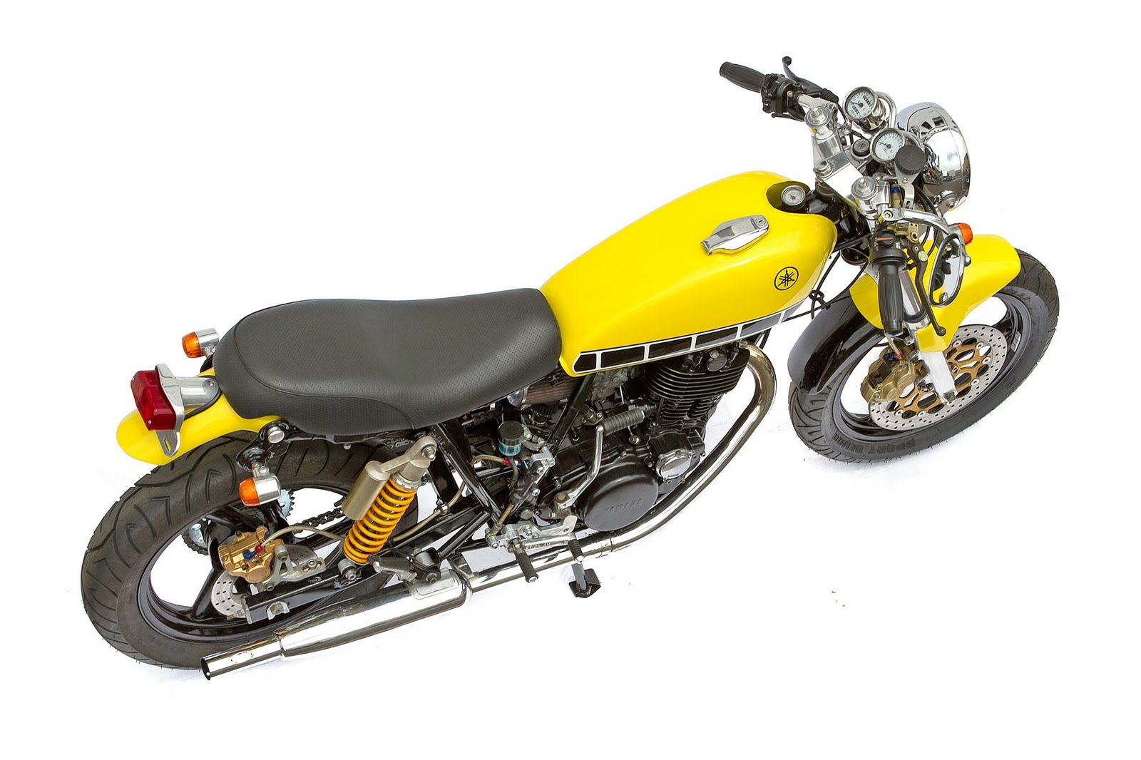 Racing Cafè: Yamaha SR 500 "RB Racing Yellow" by Deus