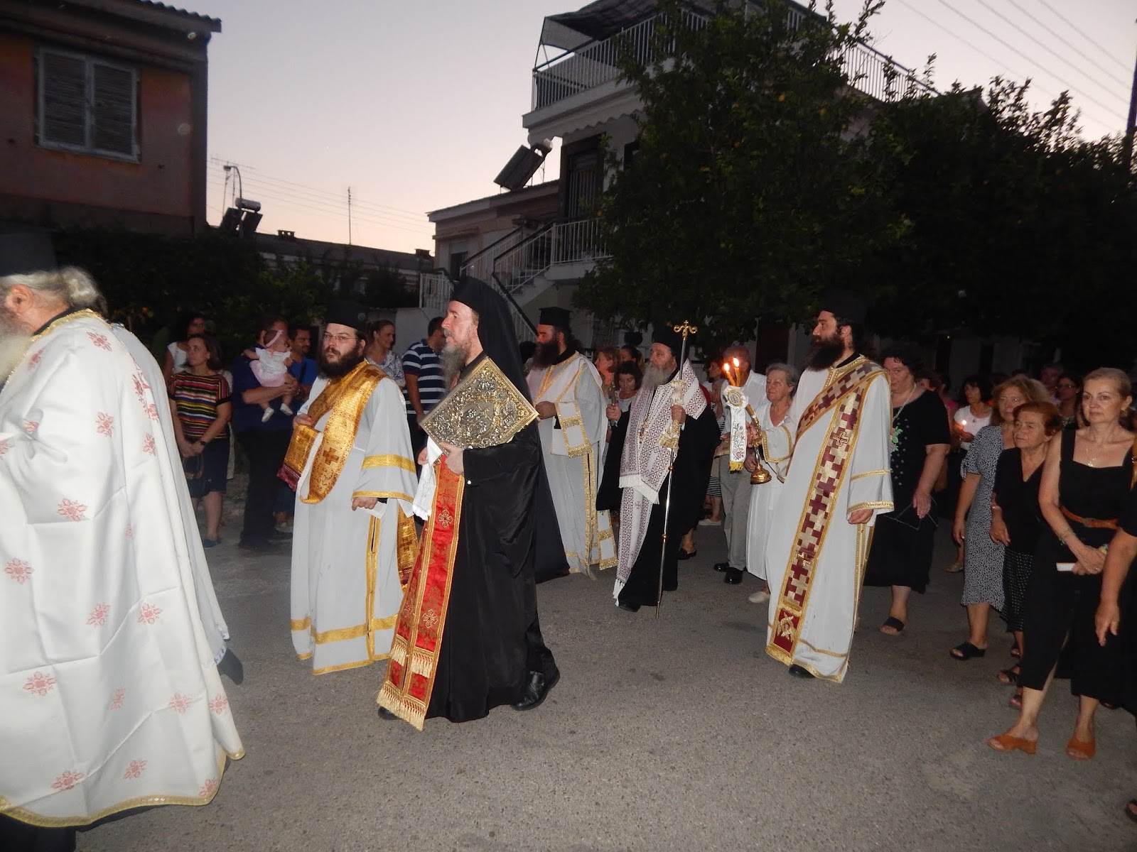 Αναστάσιος: Η ΕΟΡΤΗ ΤΗΣ ΑΝΑΚΟΜΙΔΗΣ ΤΩΝ ΙΕΡΩΝ ΛΕΙΨΑΝΩΝ ΤΟΥ ΑΓΙΟΥ ...