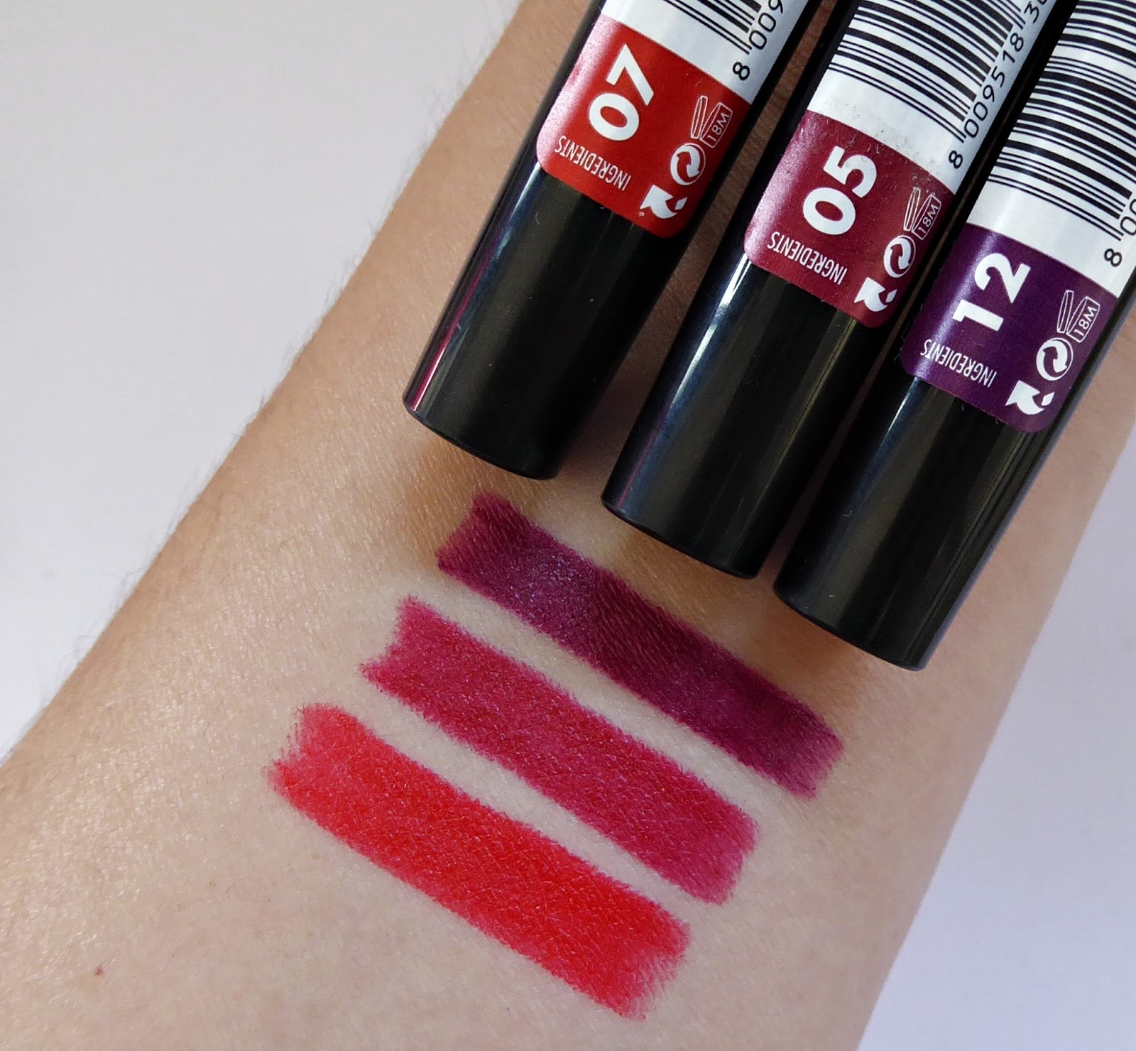 Envuelta en crema: Extra lipstick de Deborah Milano