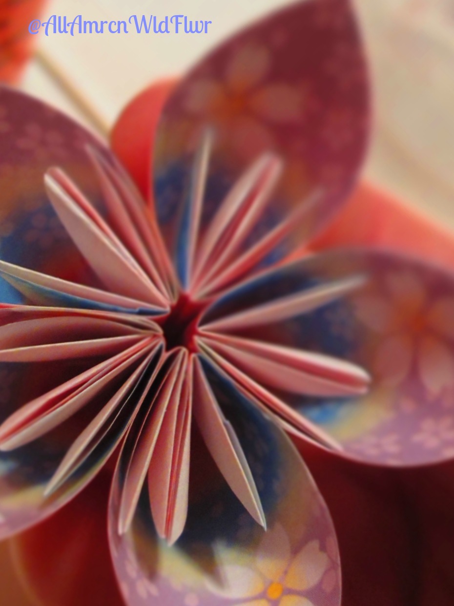 Beholden To None: Make Something Monday, 012813: Origami