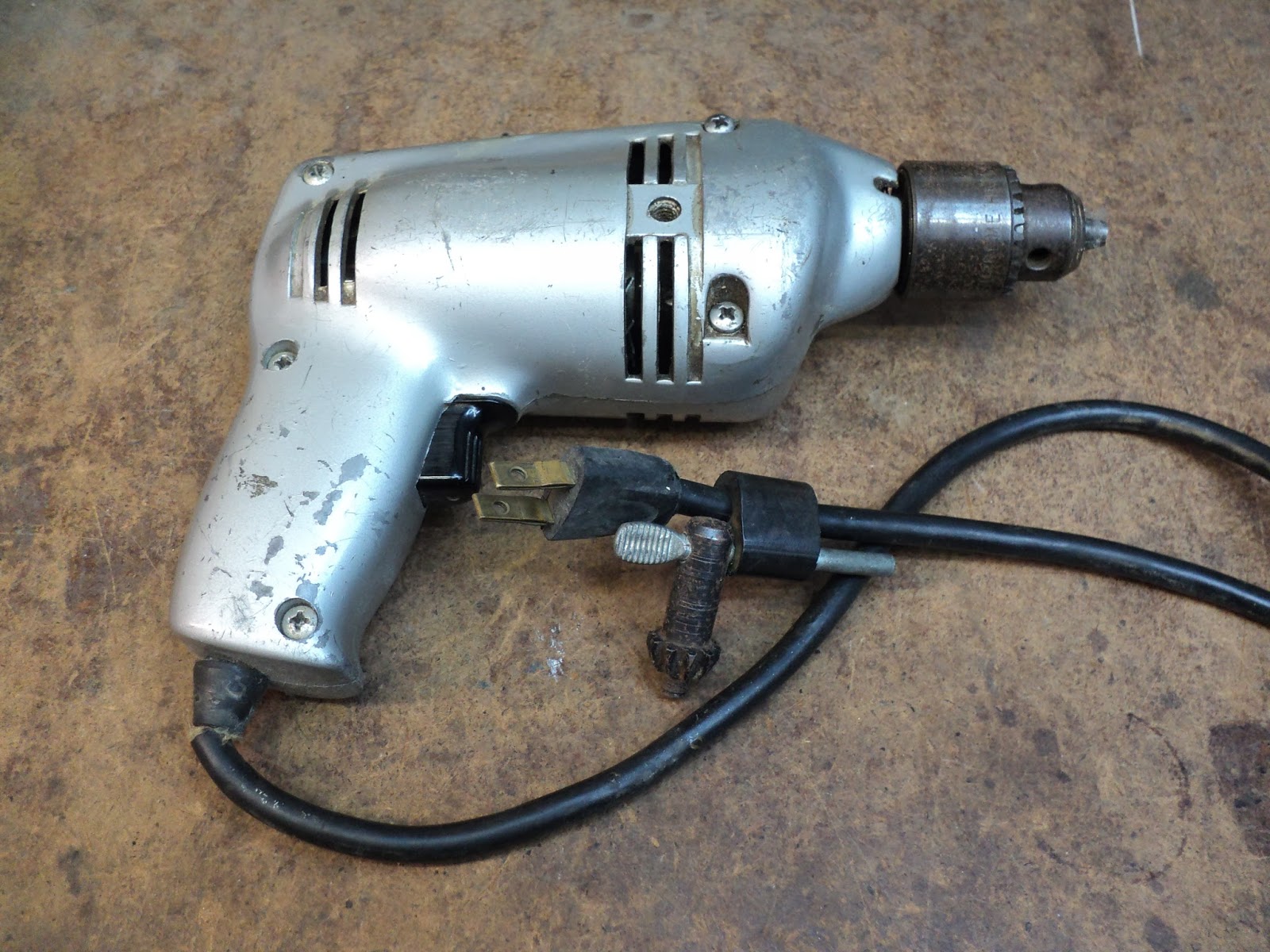 Rouge River Workshop: A Shopmate Model 748B 3/8" Portable Drill Teardown