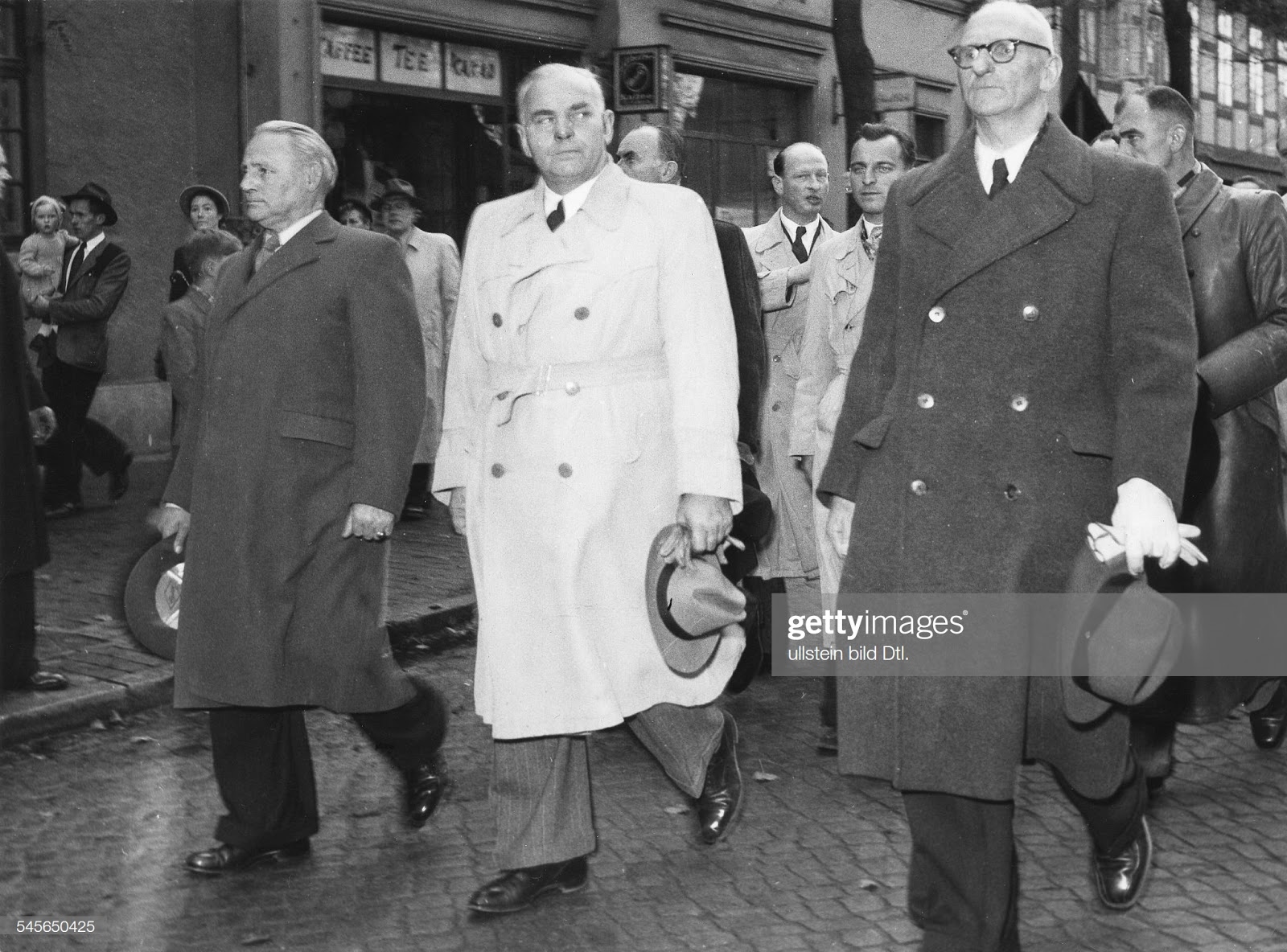 NAZI JERMAN: Foto Hermann-Bernhard Ramcke, Jenderal Fallschirmjäger