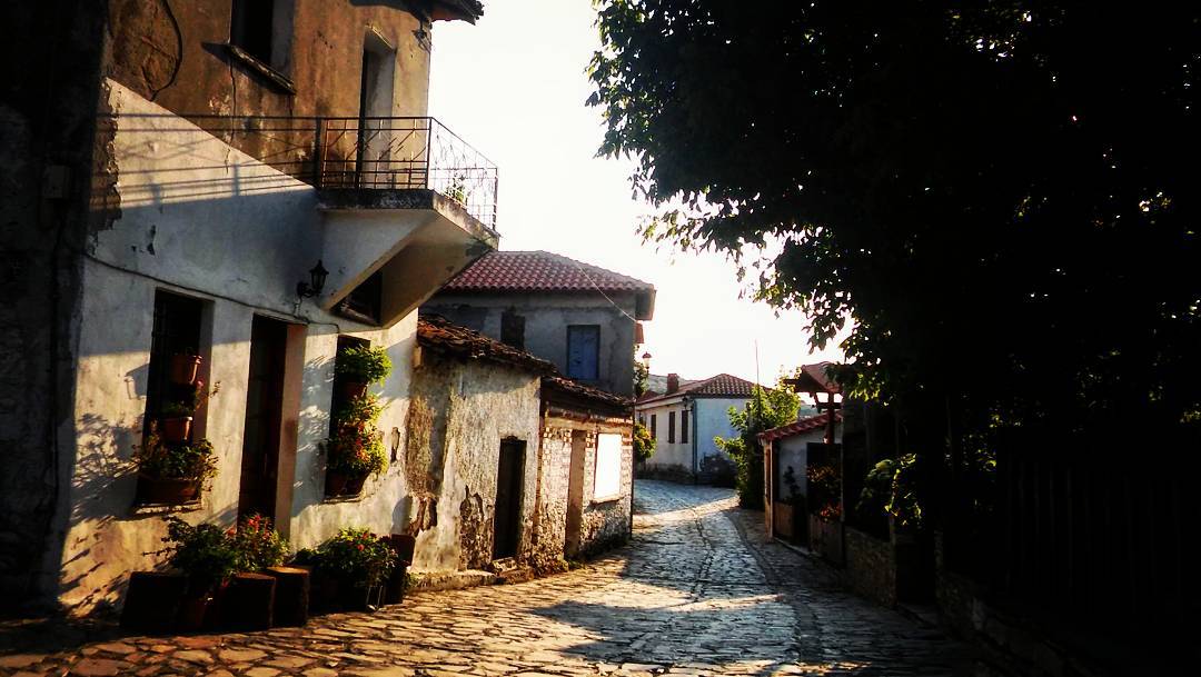 Τα χωριά της Ελλάδας: Αμπελάκια Λάρισας