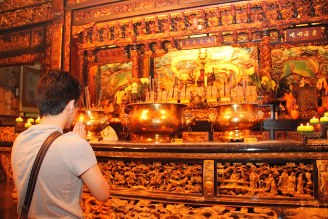 MengZhi: Glorious Temple in Raja Uda, Butterworth, Penang.
