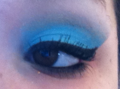 Terribly Haute Beauty: Turquoise Eyes Tutorial