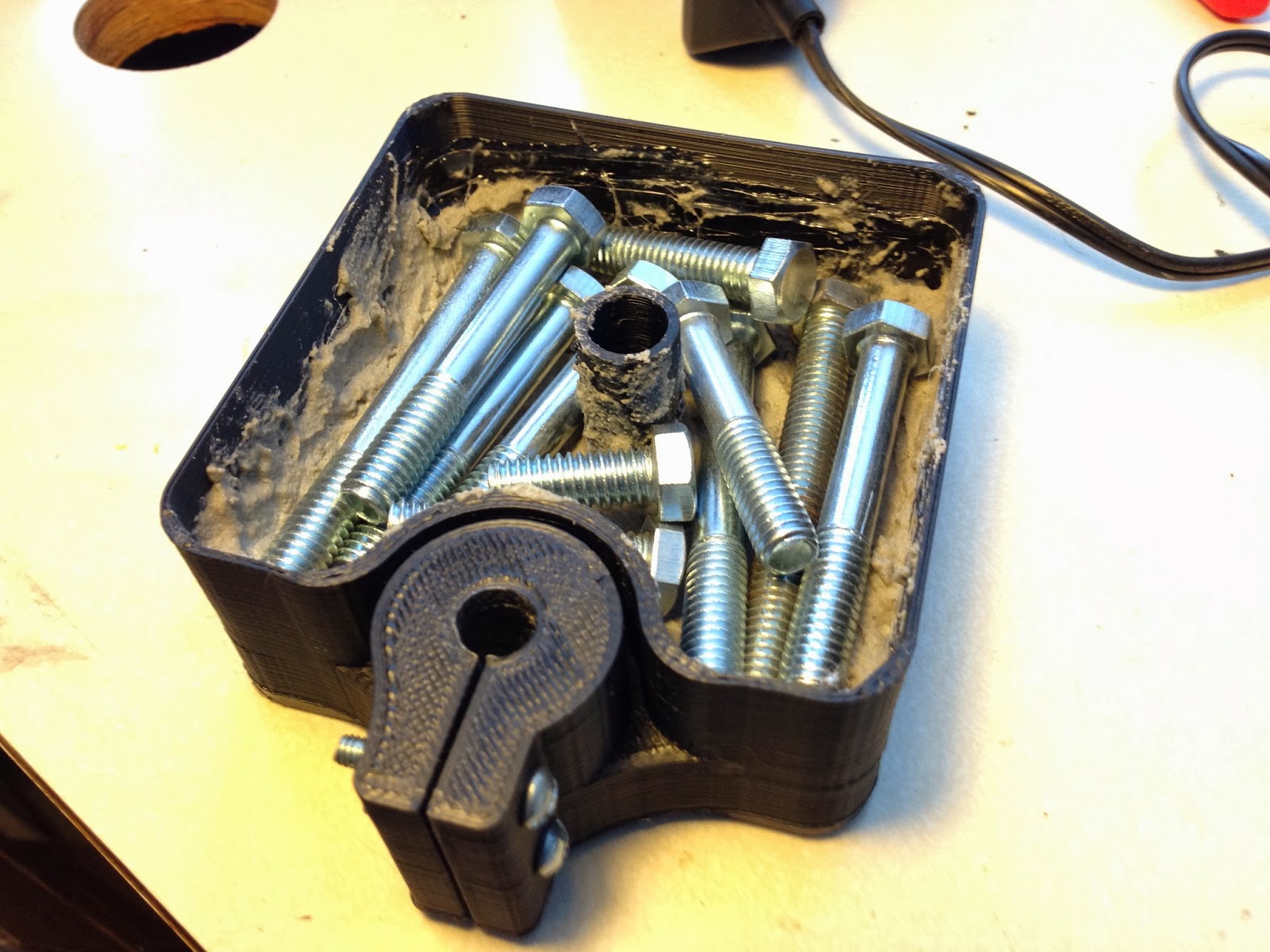 Bryan Cera: DIY Drill Press