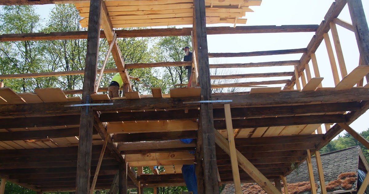 Joe's Vermont Timber Frame Workshop: Posts and Purlins