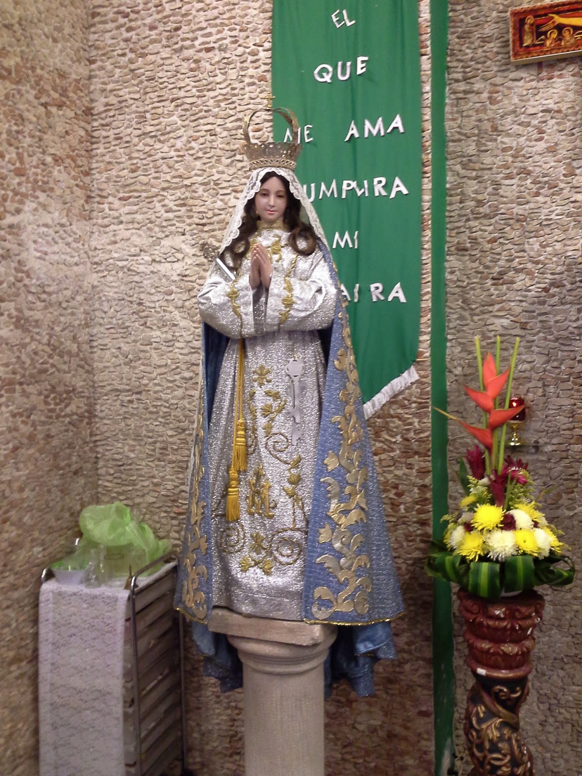 Road of Faith and Art / Camino del Arte Sacro: Izamal, Yucatan y el ...