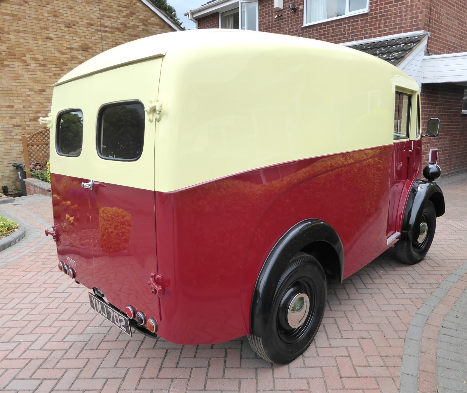 MORRIS-TYPE JB VAN (AUSTIN-101 Version): The Great Reveal...well almost