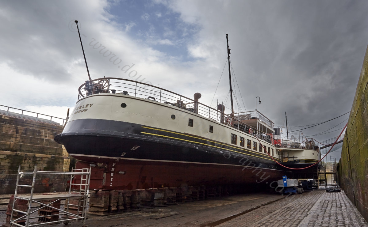 Dougie Coull Photography: PS Waverley - Maintenance Time