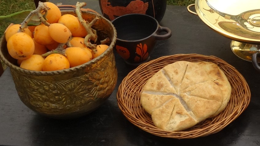 ABEMVS INCENA: IENTACULUM, DESAYUNO FRUGAL A LA ROMANA