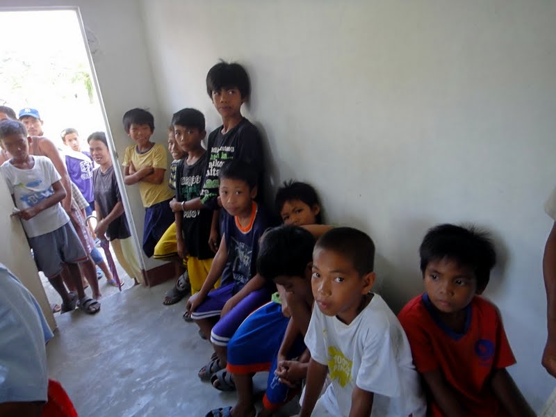 fly.in.style.daily: Inarawan Tuli Mission on a thursday (may 19, 2011)