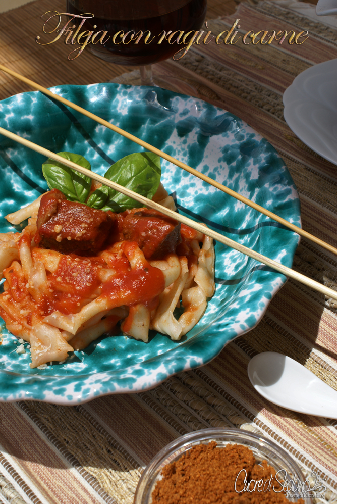 Fileja con ragù di carne - Cuore di Sedano