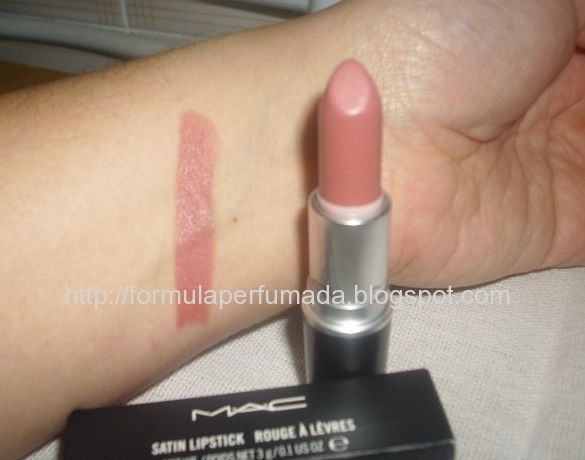 Fórmula Perfumada: Batom MAC cor Brave