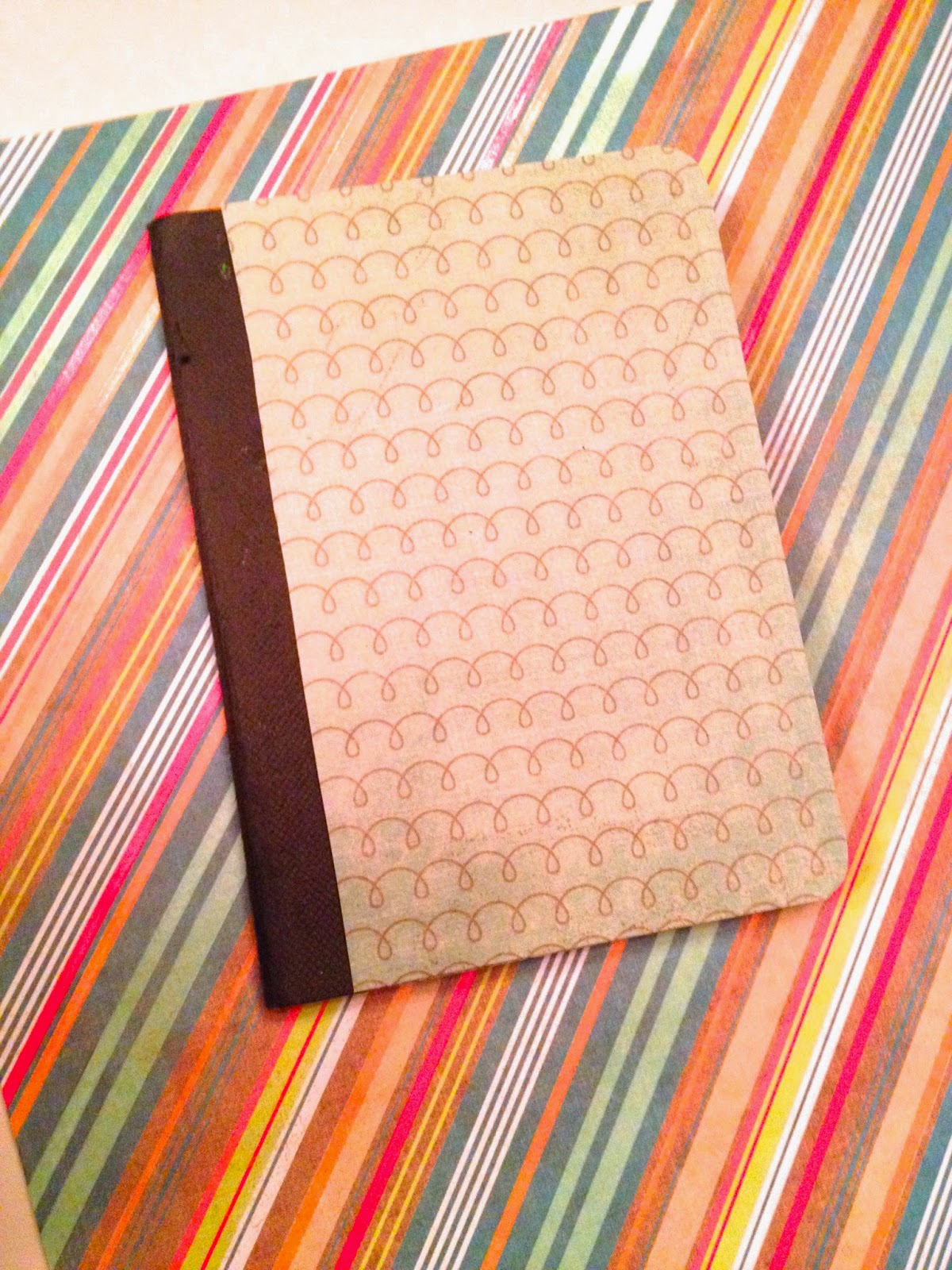 DIY Adorable Mini Composition Books!! | Daily Diversions