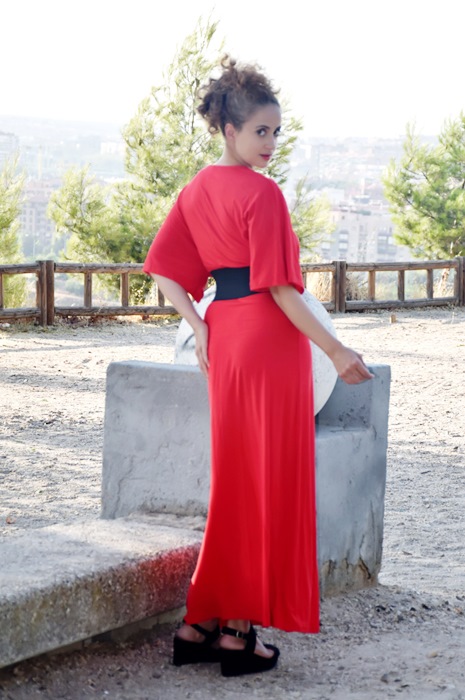 Outfit Vestido Rojo Largo